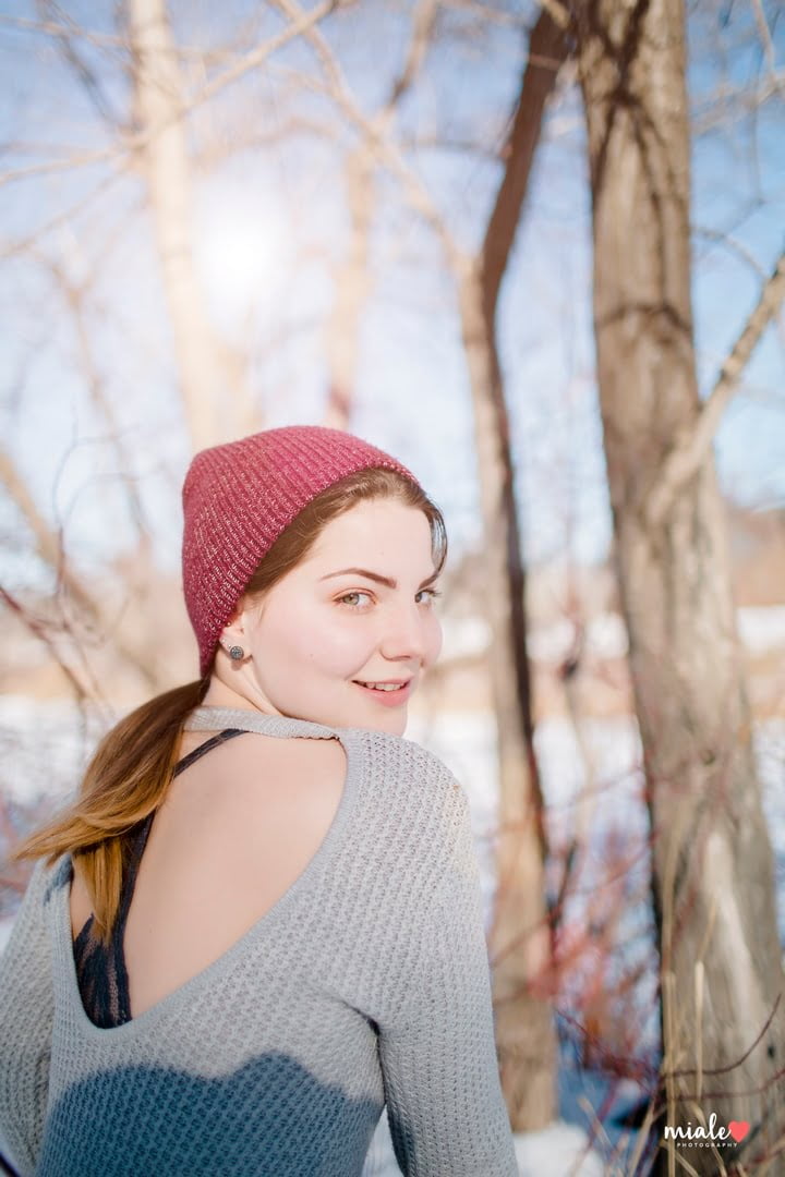 Haley Nicole - Headshot / Portrait - Regina Photographer