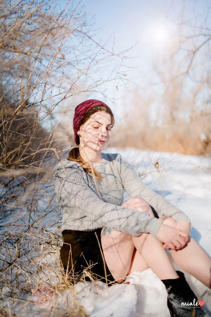 Haley Nicole - Headshot / Portrait - Regina Photographer